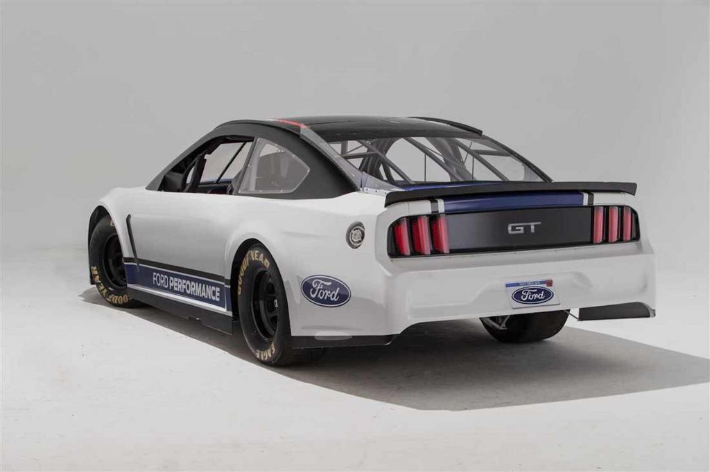 NY RACING TEAM 2019 FORD MUSTANG | Conundrum Media